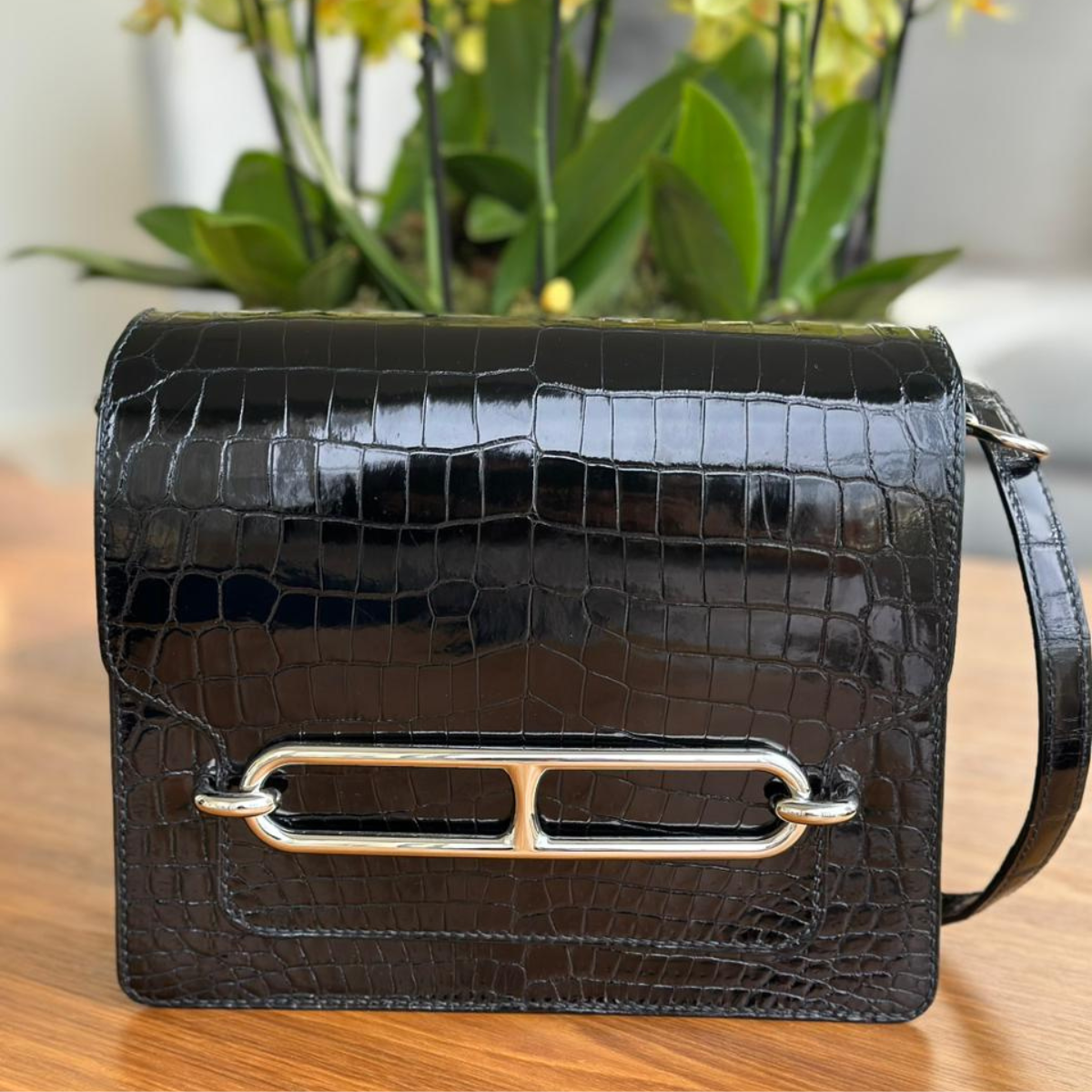 Bolsa Hermès Roullis Croco Preta – Peguei Bode